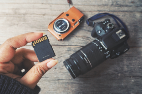 Experts' study on teenagers' digital vs. tangible memories in the ...