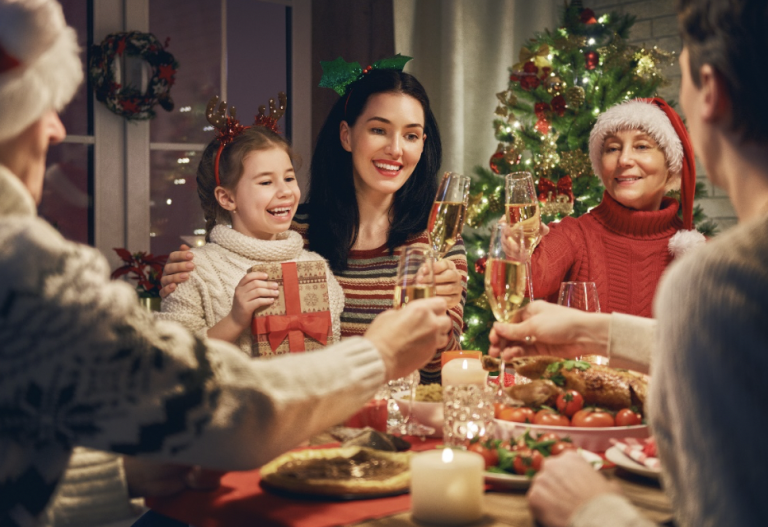 Festive cheer: Family-friendly Christmas party ideas #christmasparty