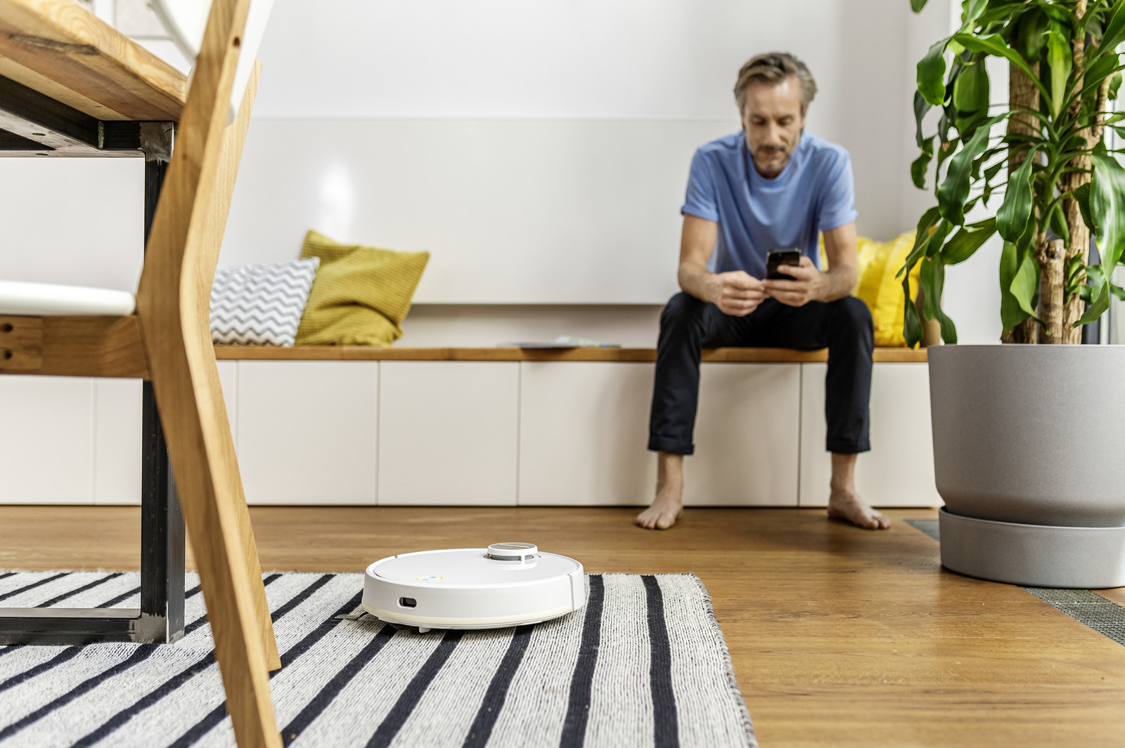 The bright future of cleaning robots & the revolution of AI at home